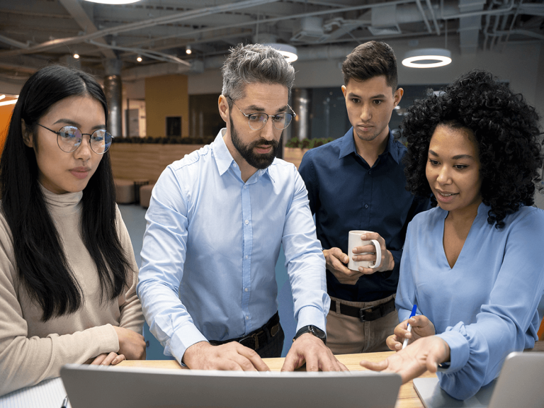 Understanding the Difference: Software Engineers Vs Software Developers ...