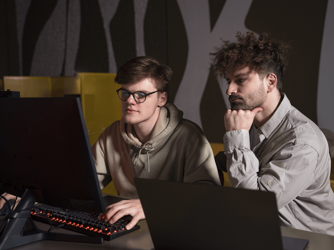 Understanding the Difference: Software Engineers Vs Software Developers ...