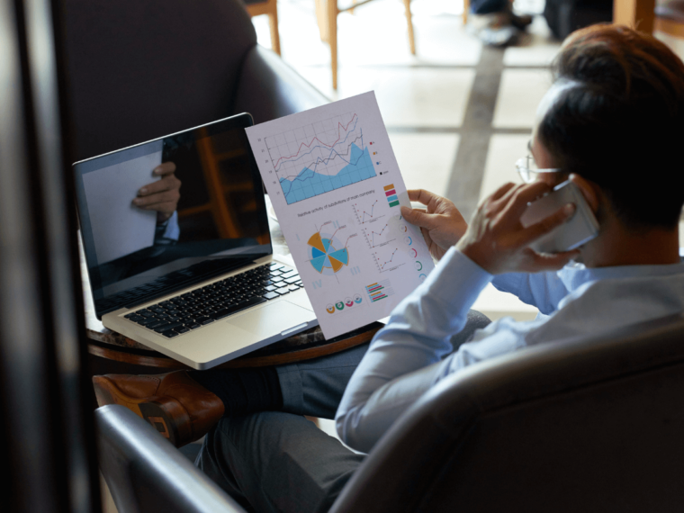 Top 7 Tips on Becoming a Data Analyst | Institute of Data