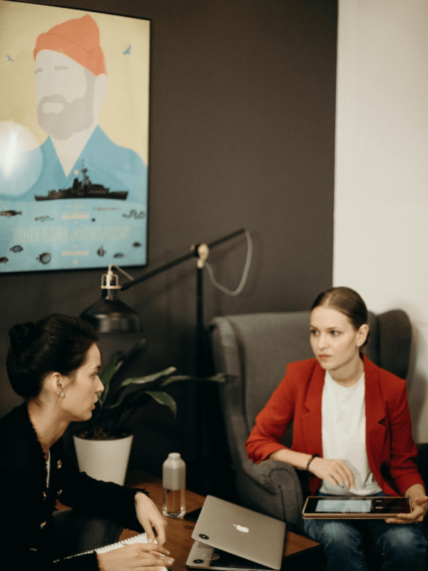 Creating Seamless Experiences: Responsive Design and UX Best Practices | Institute of Data